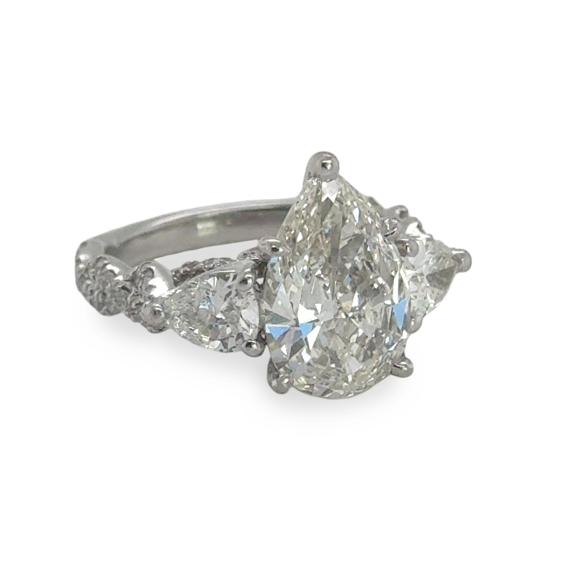 Diamond Rings | Jahan Diamond Imports | Rings & Diamonds